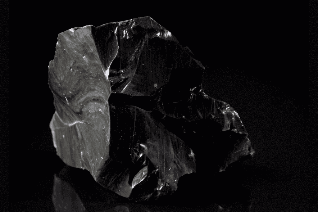 Can Obsidian Go In Water? (Black, Rainbow, Snowflake and Others)