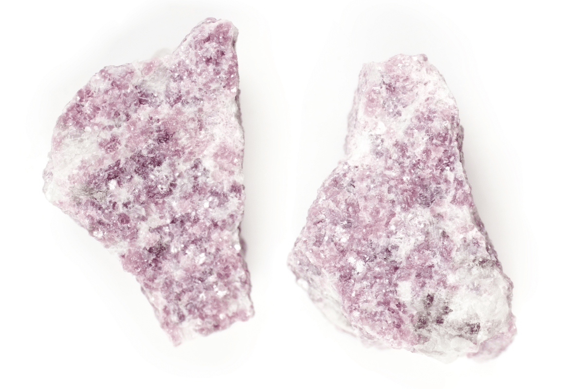 Full Guide To Lepidolite vs. Amethyst (This Is The Difference)