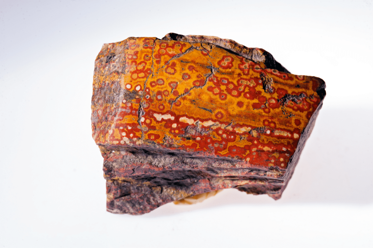 Agate and Jasper: Combination for Grounding and Stability