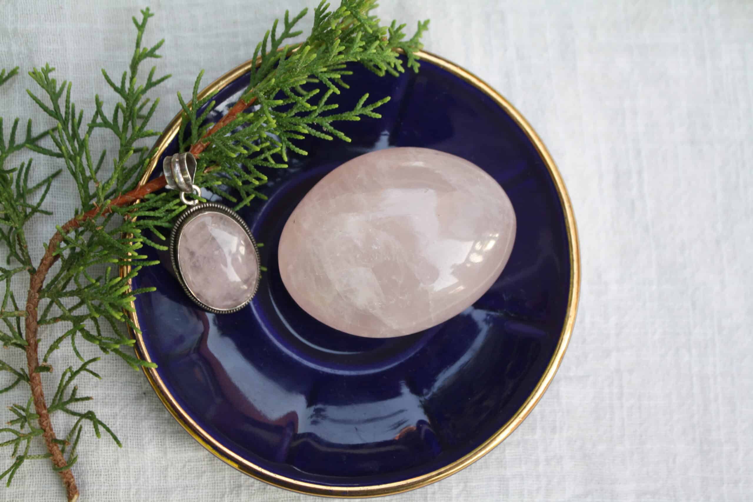 What Does It Mean When Rose Quartz Breaks Neat Crystal